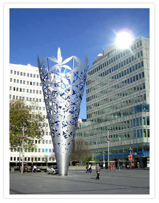 The Chalice Sculpture, Cathedral Square – Ōtautahi / Christchurch Daily ...